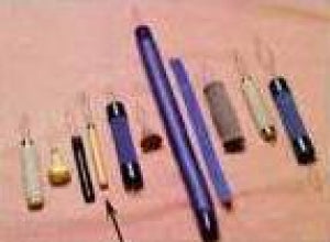 Medline Wooden Handle Button Aid with Stainless Steel Hook - BUTTON HO ...