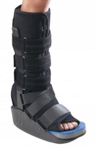 DJO Global MaxTrax Diabetic Walker - MaxTrax Diabetic Walker Boot, Siz ...