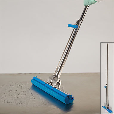 MedValue Self-Wringing Mop Handle — Grayline Medical